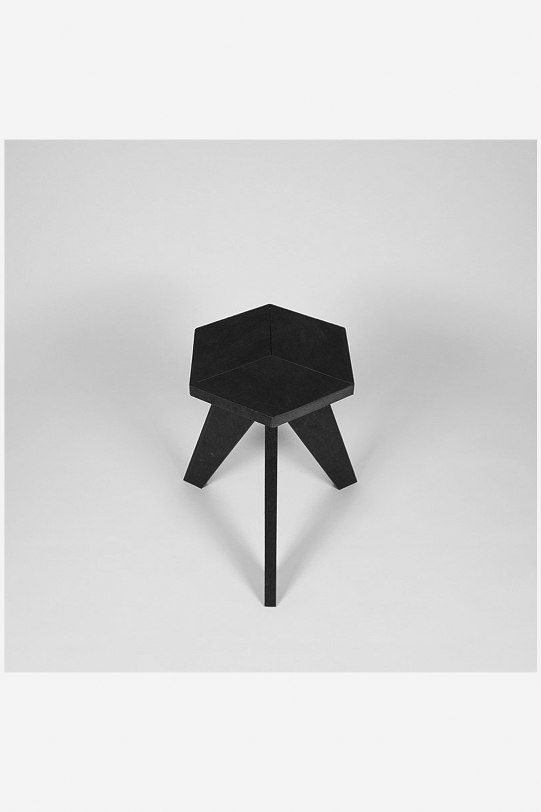STOOL– DEMODEMIX